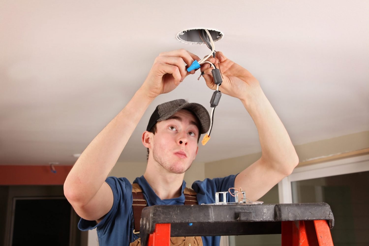 Tips For Becoming a Self-Employed Tradesperson - Electrical Times