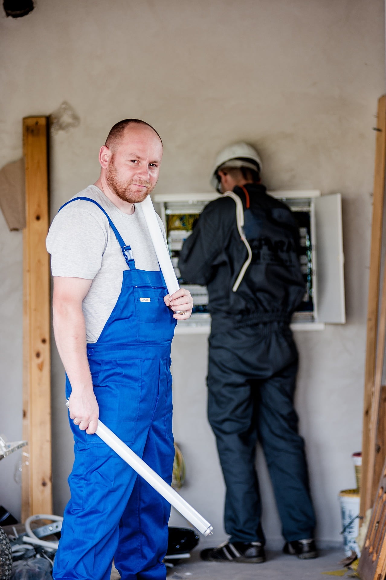 Going from a one man band to managing a team Of electricians ...