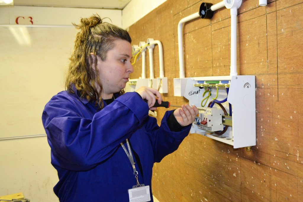 CONEL launches Mayor’s Academy Hub to help Londoners get into ...