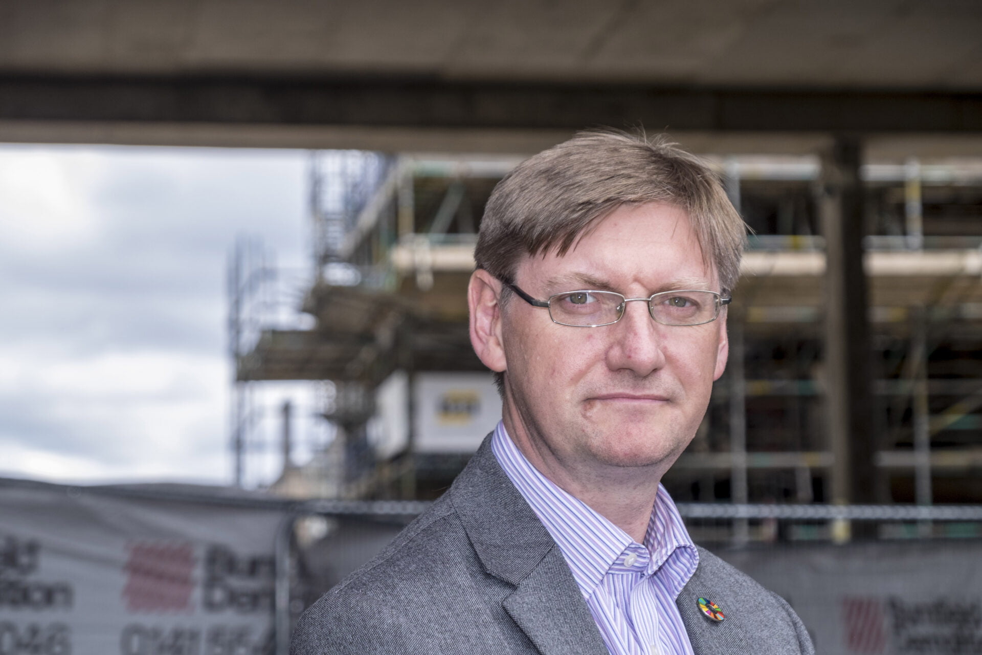 Professor urges Scottish Government to release construction suicide ...
