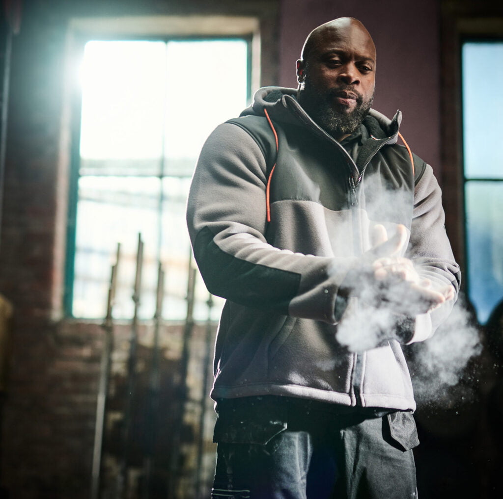 WORLD RECORD HOLDER PARTNERS WITH REGATTA PROFESSIONAL - Electrical Times