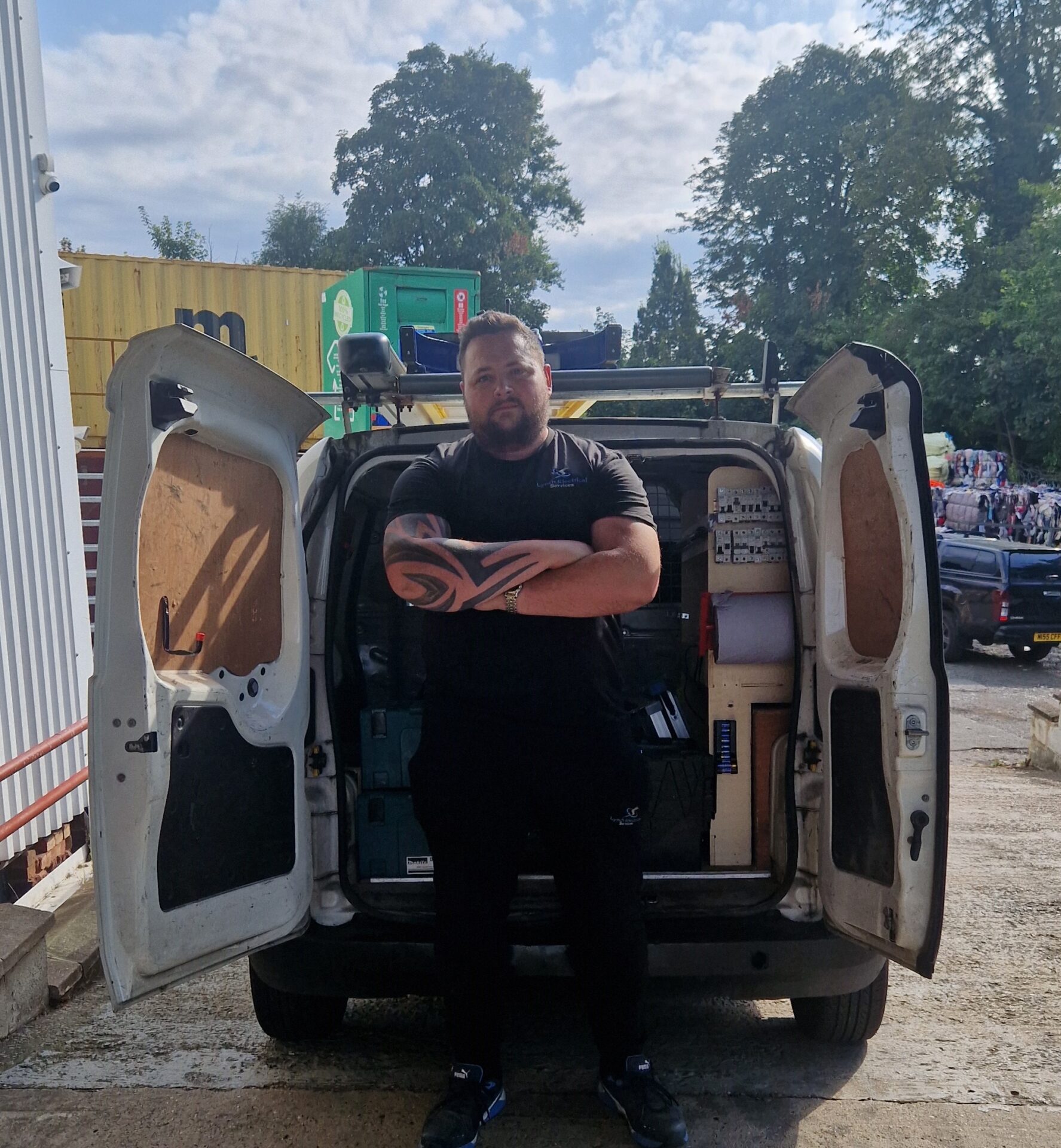 THREE ELECTRICIANS NAIL SEMI-FINAL PLACE AS SCREWFIX SEARCHES FOR ITS ...