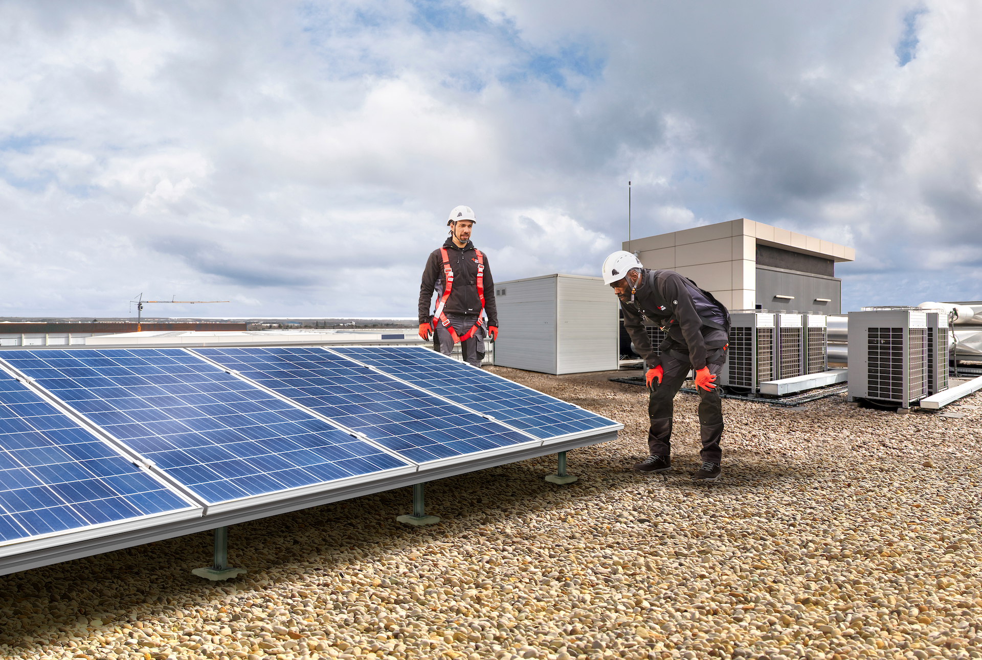 NICEIC highlights industry opportunities during Green Careers Week ...