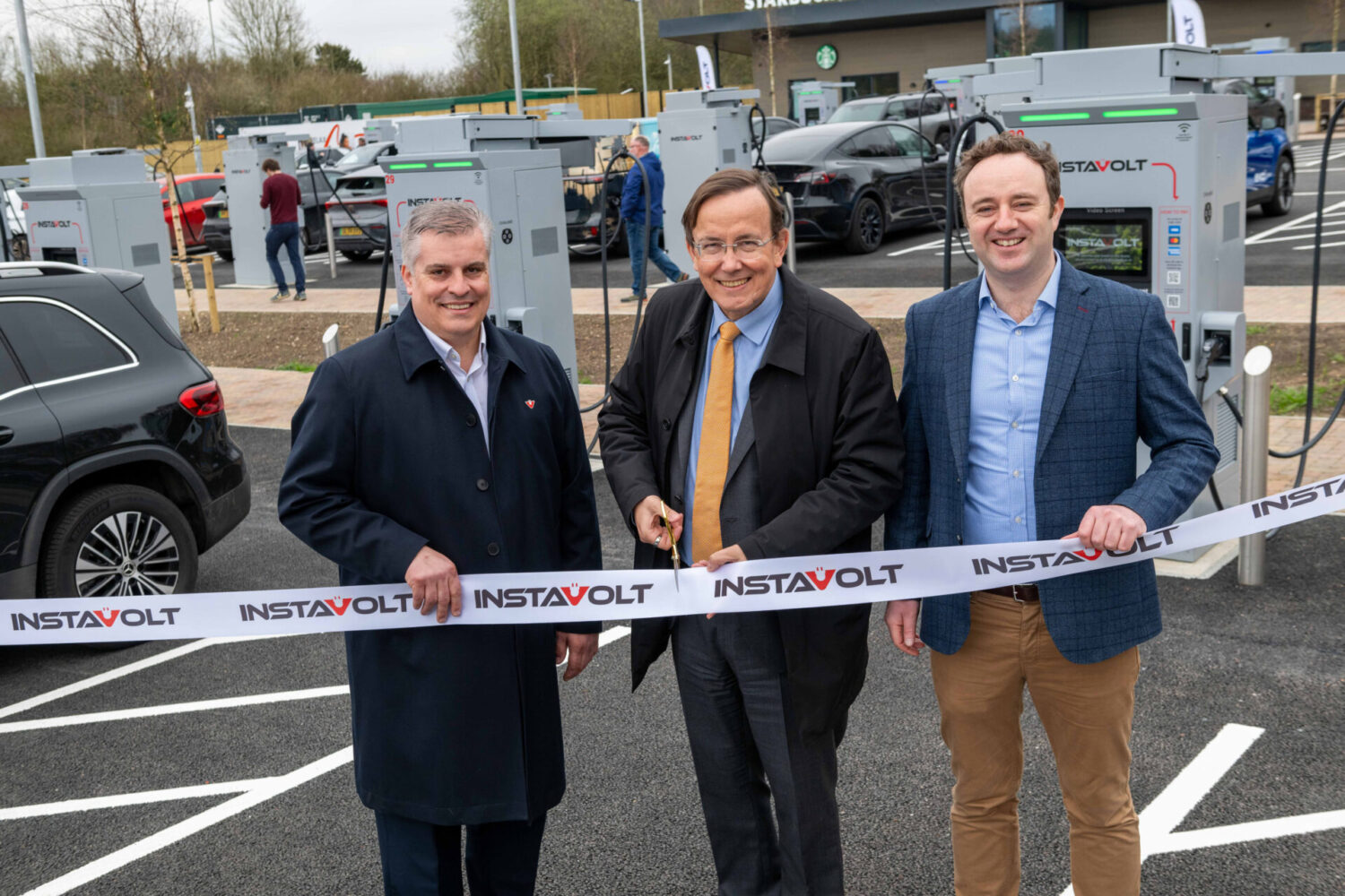 InstaVolt launches UK largest ultra-rapid charging hub with cheapest ...