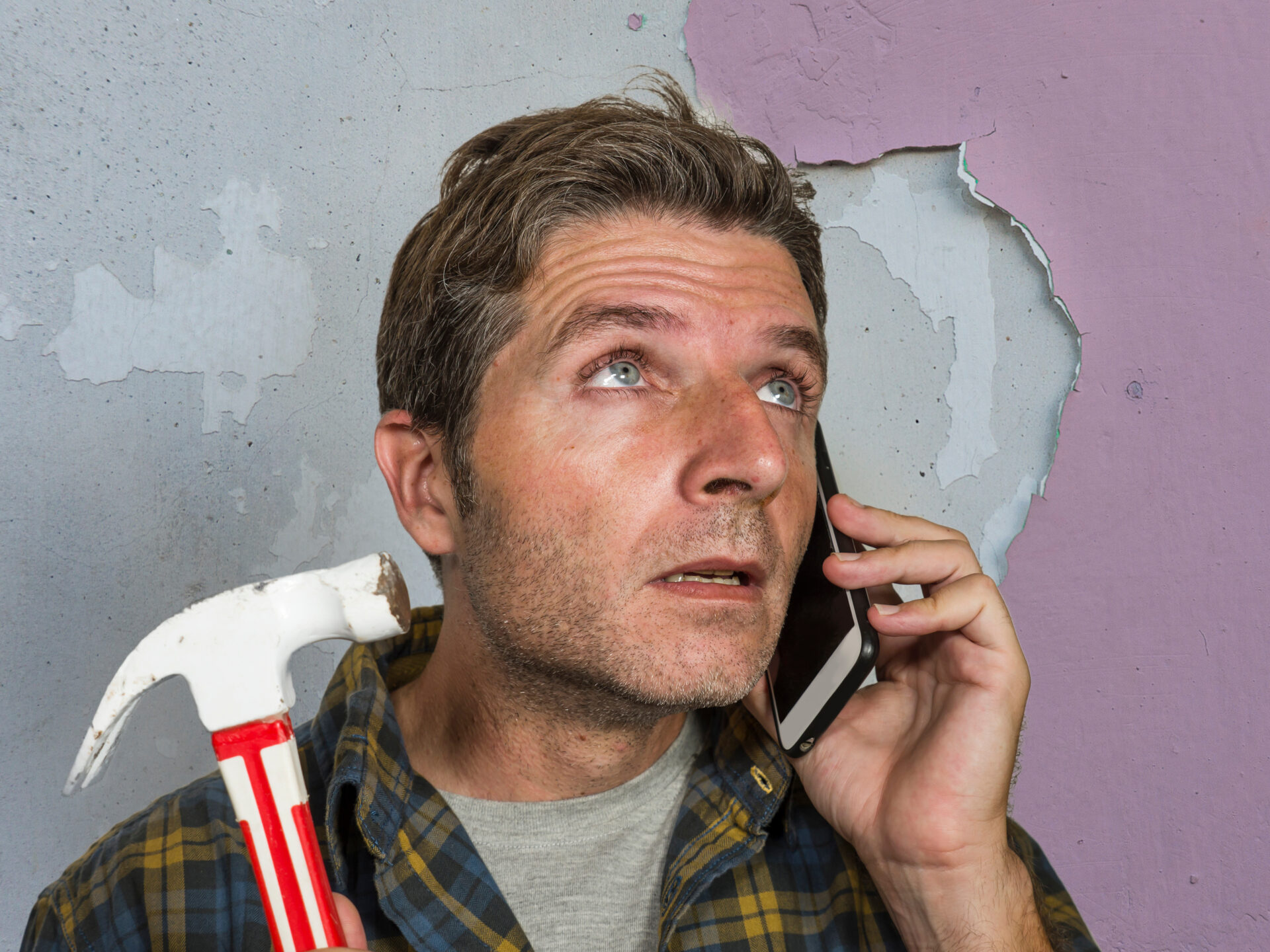 Tradespeople Overwhelmed by DIY Disasters Across UK - Electrical Times