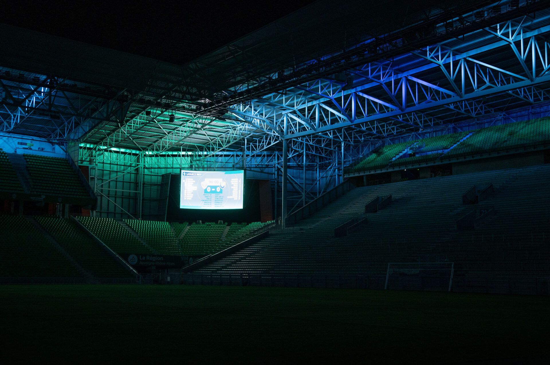 Transforming Light into Experience: Thorn’s RGBW floodlight sets a new ...