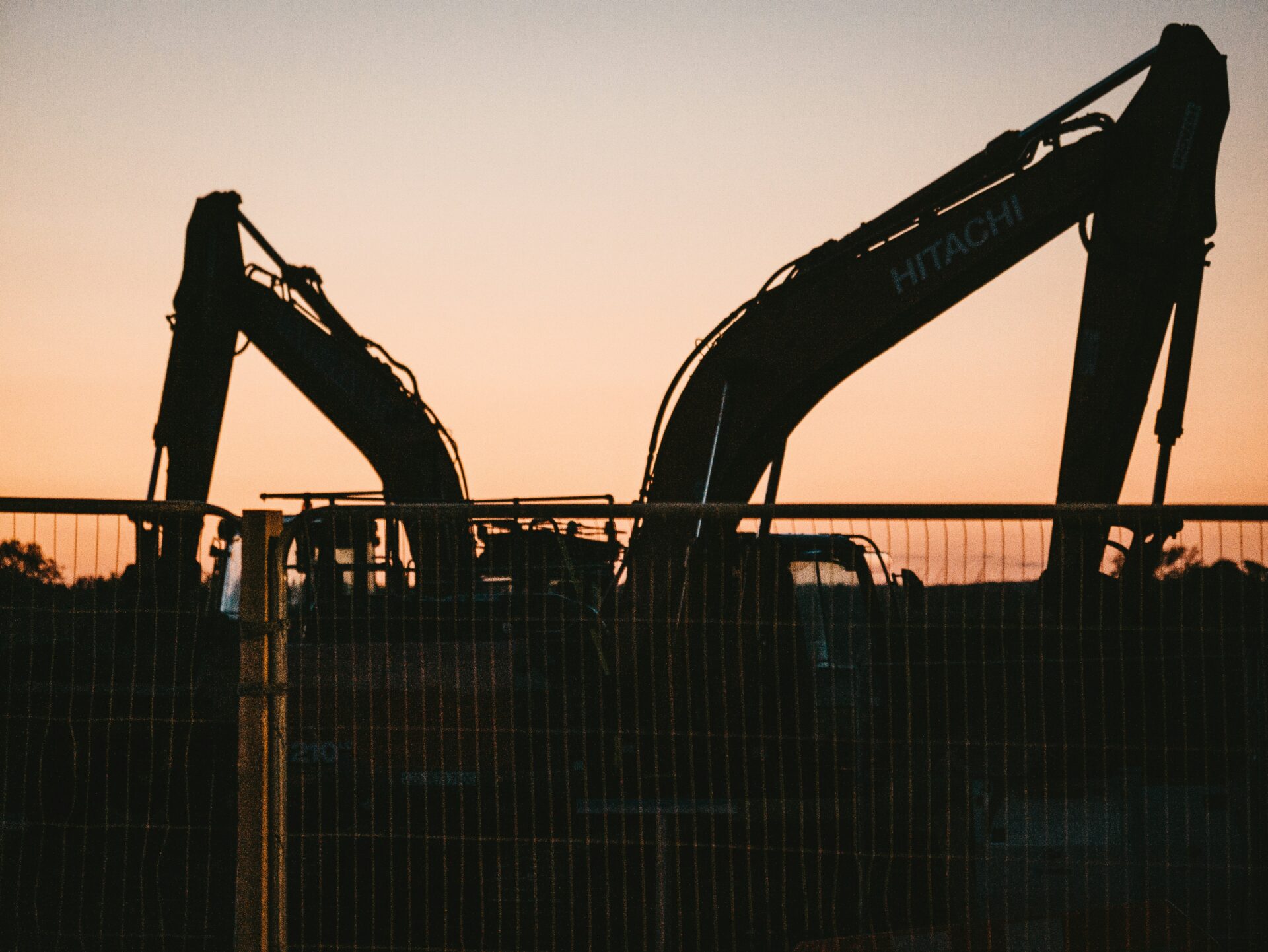 Construction Trades Lead the Way in Job Satisfaction, New Study Finds ...